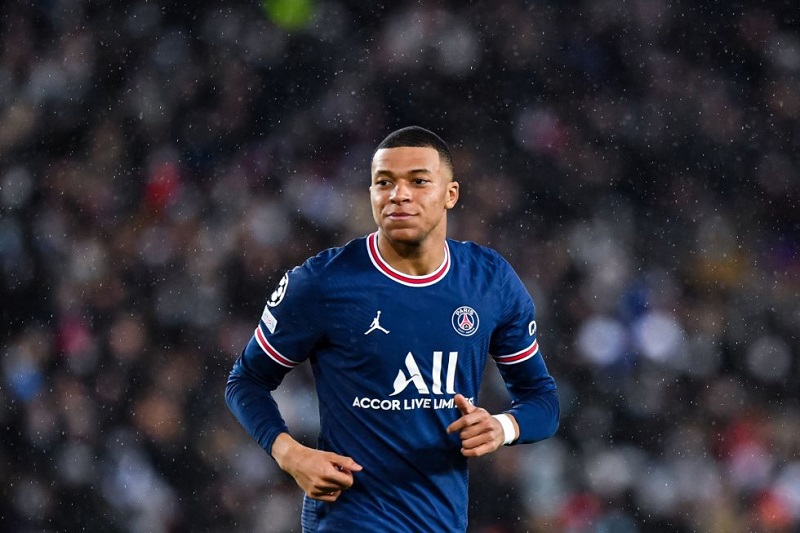 KYLIAN MBAPPÉ: ΥΠΕΓΡΑΨΕ ΣΤΗΝ PARIS SAINT GERMAIN ΓΙΑ 636 ΕΚΑΤ. ΕΥΡΩ ...