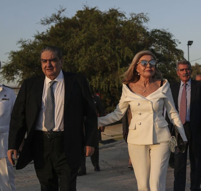 ΒΑΡΔΗΣ ΒΑΡΔΙΝΟΓΙΑΝΝΗΣ: Ο ΤΕΛΕΥΤΑΙΟΣ ΤΟΥ ΕΠΙΧΕΙΡΗΜΑΤΙΚΟΥ GAME OF THRONES ...