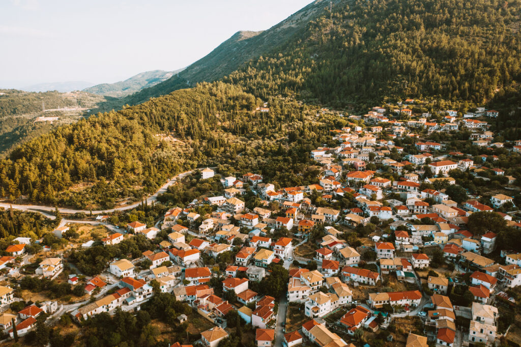 6 ΧΩΡΙΑ ΓΙΑ ΤΟ ΦΘΙΝΟΠΩΡΟ ΣΕ ΕΛΛΗΝΙΚΑ ΝΗΣΙΑ - LifeStyleOptions